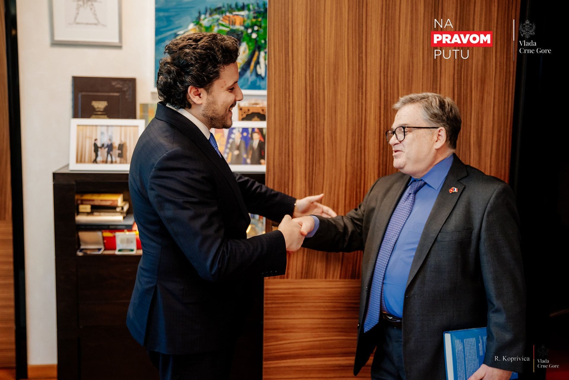 Abazović meets French Ambassador