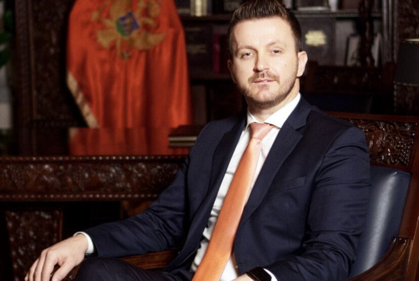 Ministar javne uprave, mr Marash Dukaj, čestitao Bajram