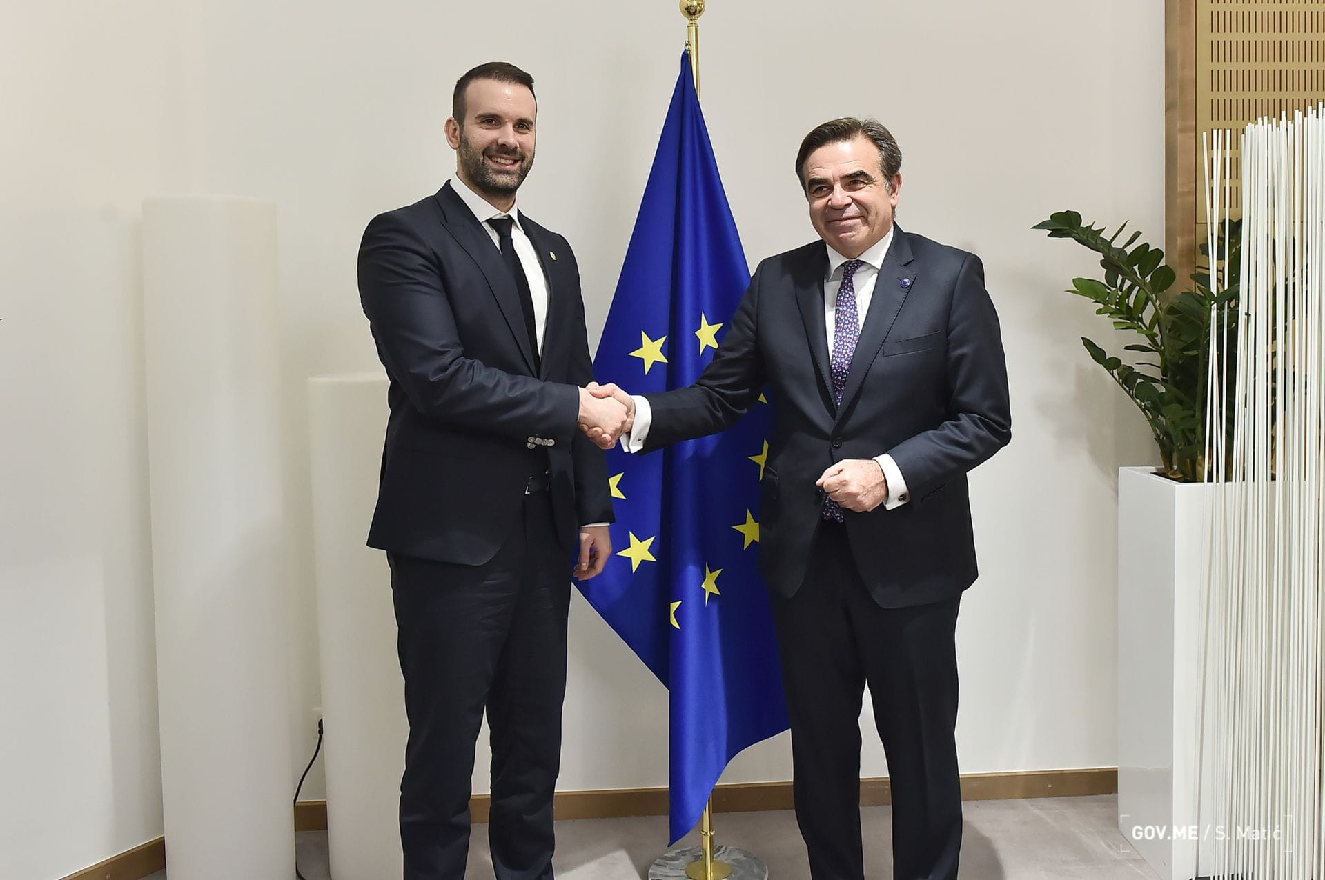 Continuation of the political dialogue leading to the most important ...