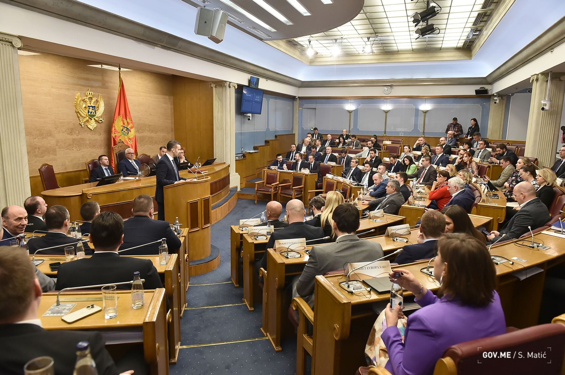 Premijerski sat: Odgovori predsjednika Vlade Milojka Spajića na poslanička pitanja