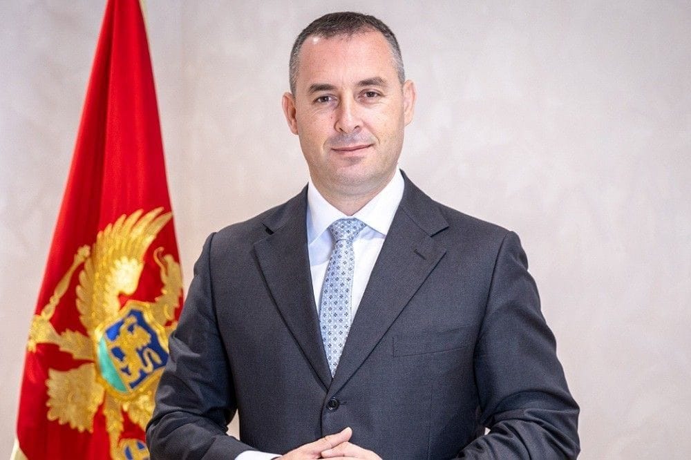 Šćekić čestitao vaterpolo reprezentaciji plasman na Olimpijske igre u ...