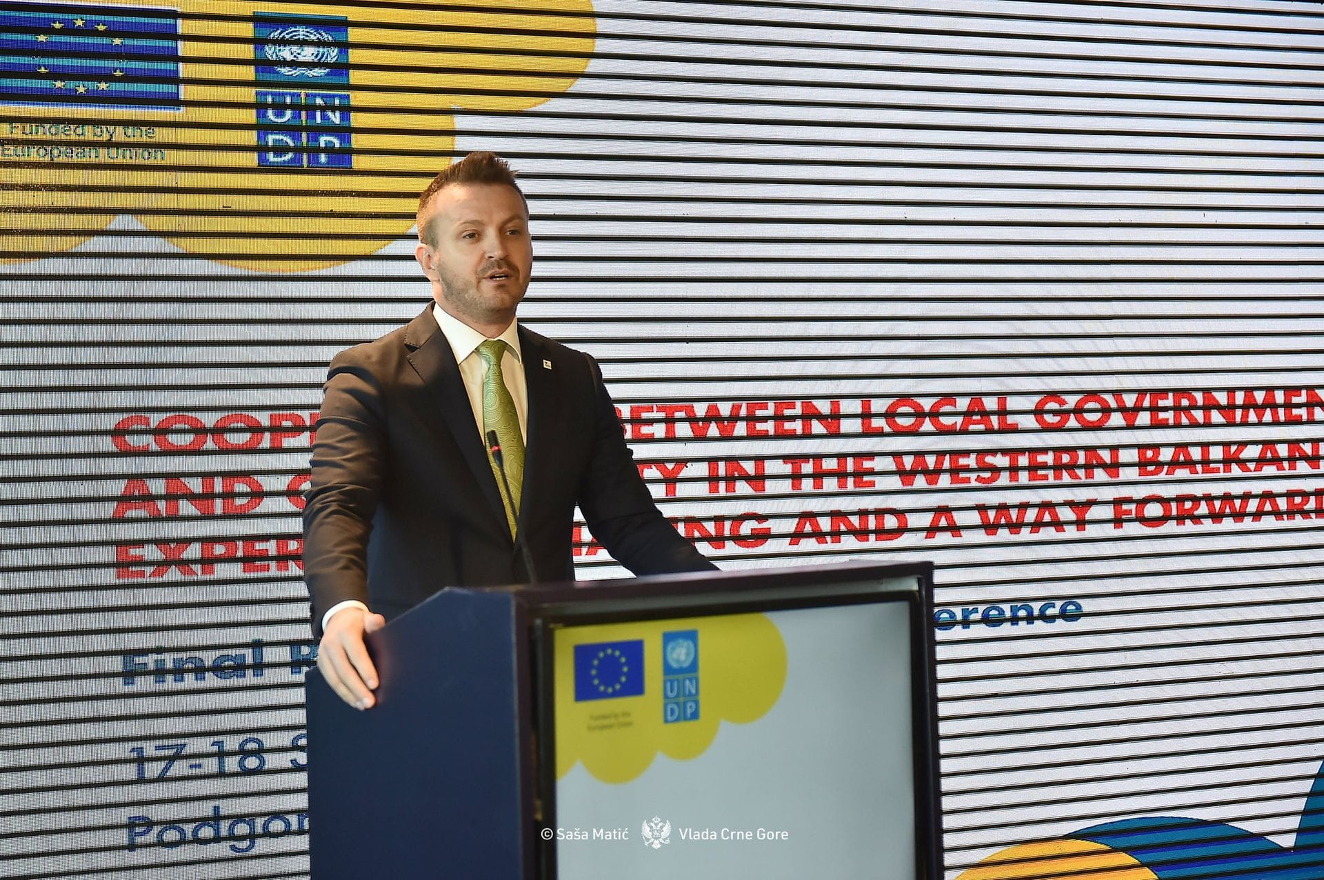 Jačanje saradnje lokalnih vlasti i NVO sektora kroz ReLOaD program