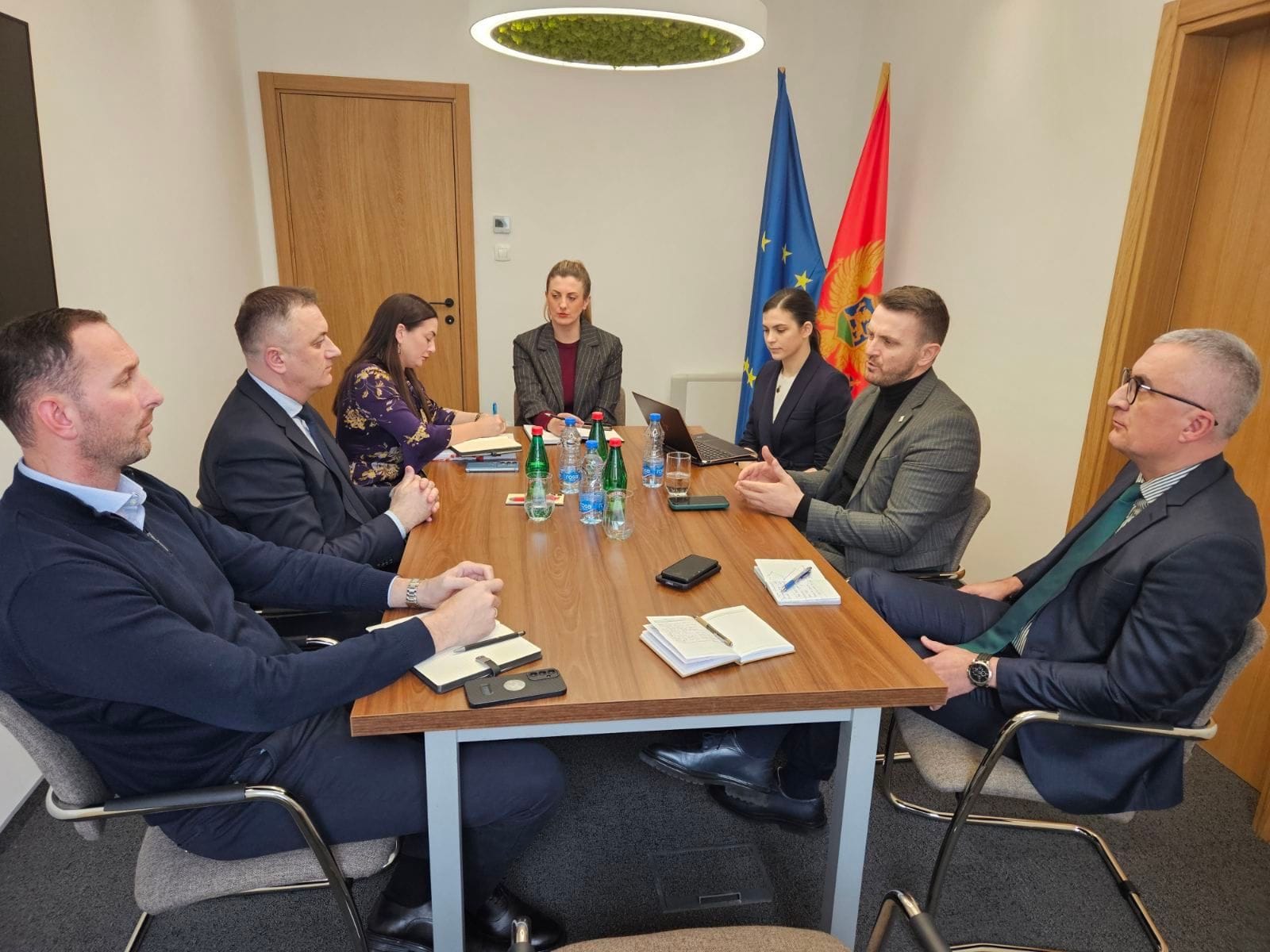 Ministar Gutić se sastao sa ministrom Dukajem