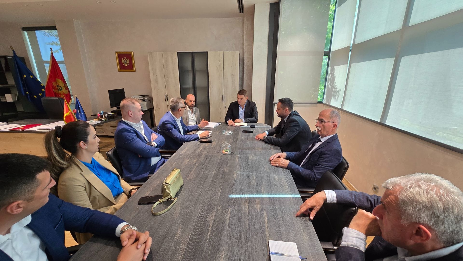 Ministar Šahmanović održao sastanak sa rukovodstvom EPCG: Fokus na ...