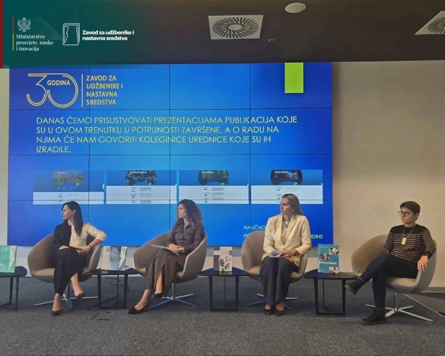 Zavod za udžbenike i nastavna sredstva promovisao četiri digitalna ...