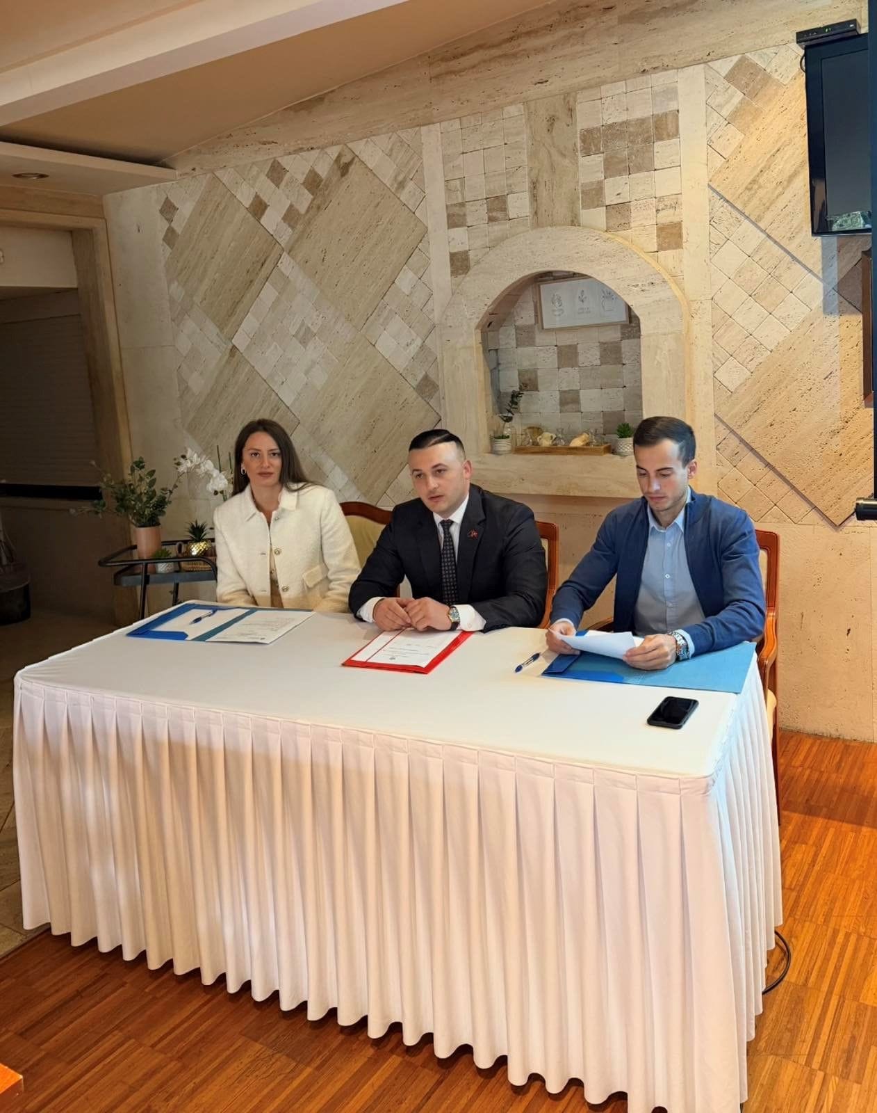 Održan okrugli sto na temu "Netolerancija, etnička mržnja i govor ...